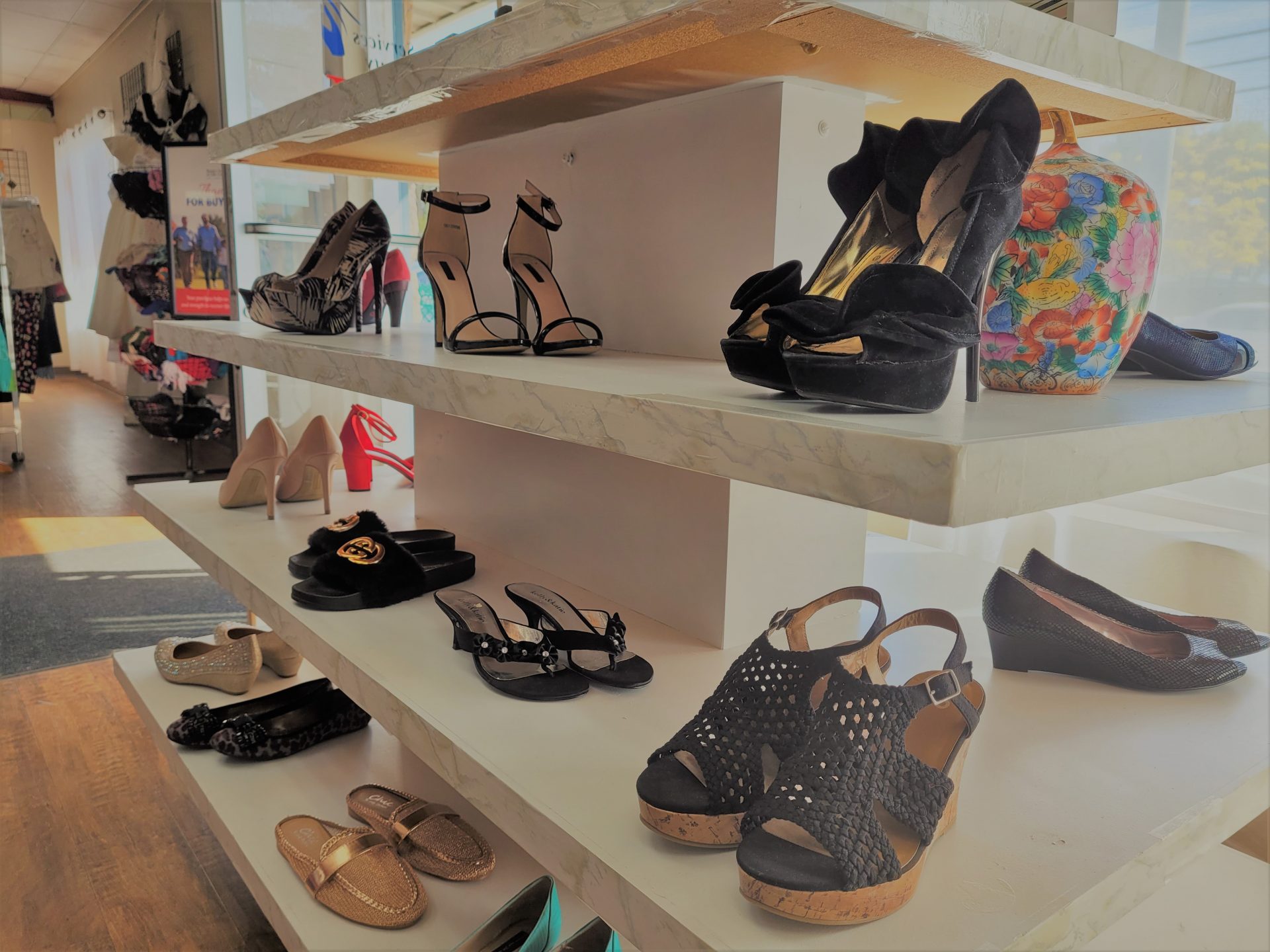 Thrift Stores | Hospice Services of Lake County